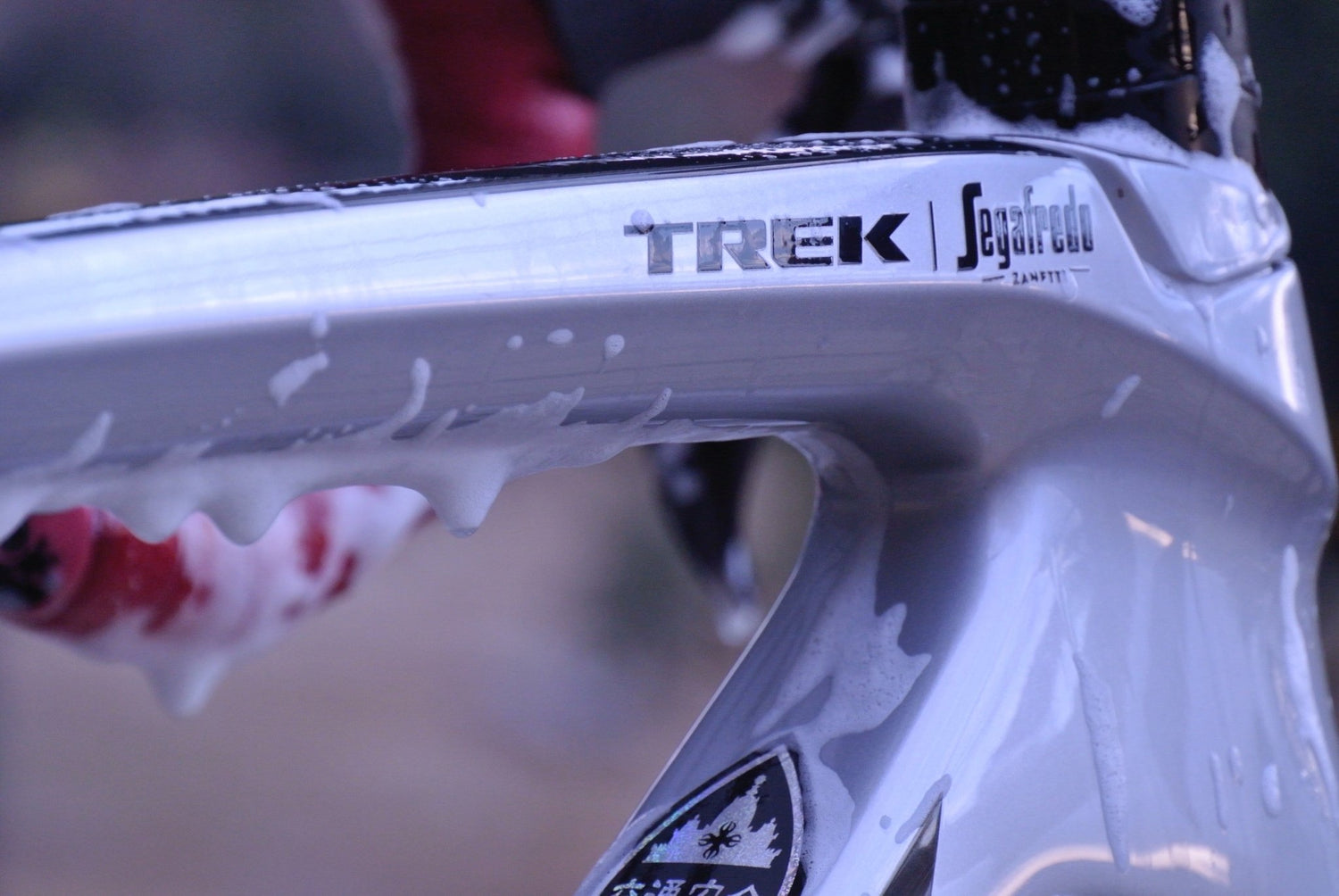 The Science Behind Road Bike Frame Protection – Clear Skinz
